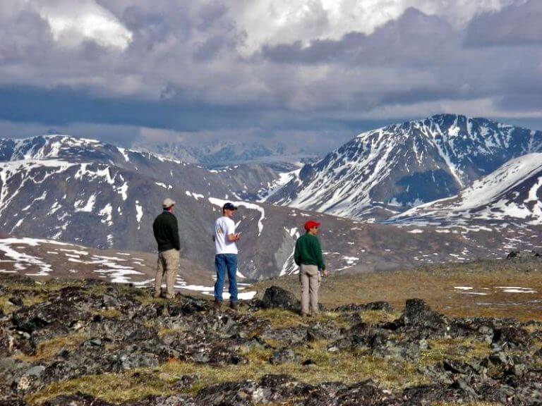 Guided Hiking in Alaska - Alaska Hiking Trips - Backpacking & Trekking ...
